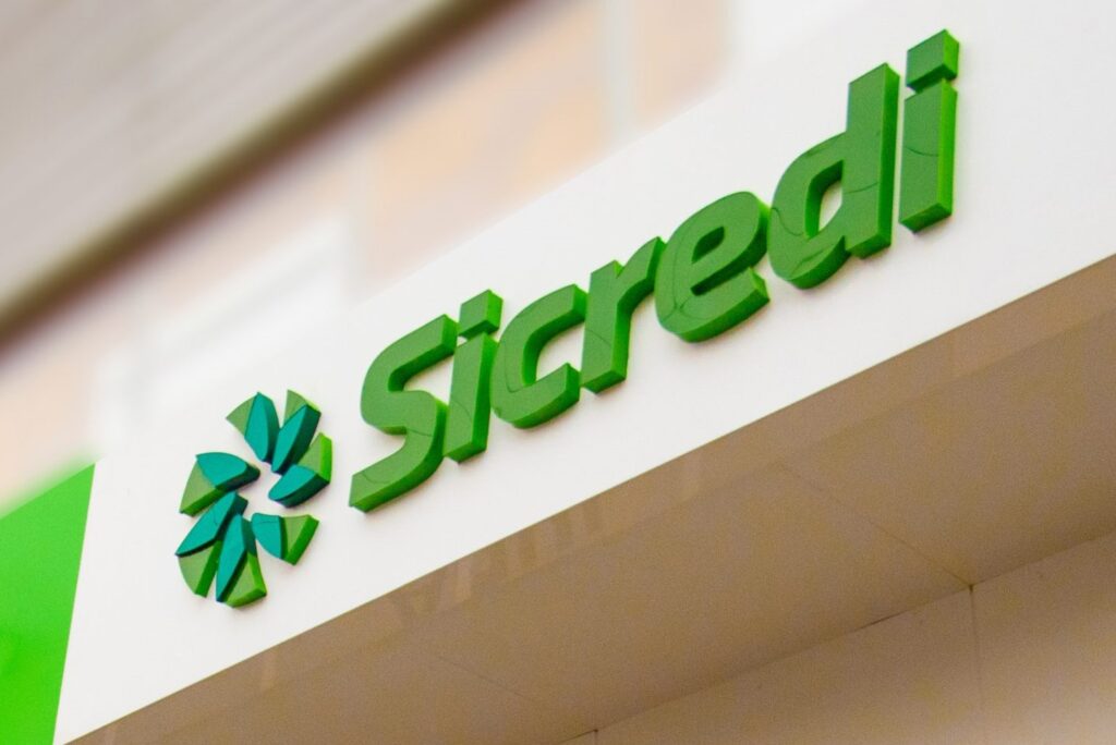 Que tipo de banco é o Sicredi? Entenda o que é uma cooperativa de crédito